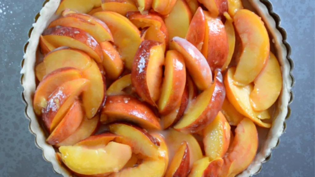 Peach Melba Tart - Prepare and Serve