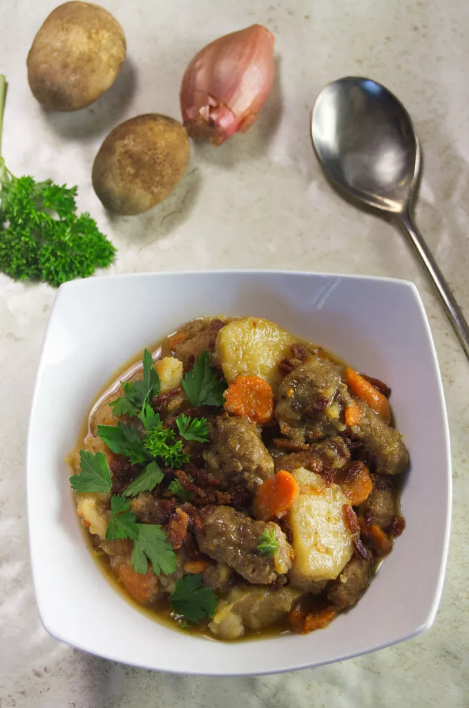Dublin Coddle Recipe (Sausage and Potato Stew) - Prepare and Serve