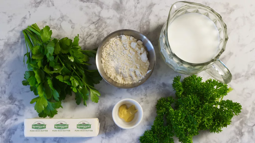 How to Make Traditional Creamy Parsley Sauce - Prepare and Serve