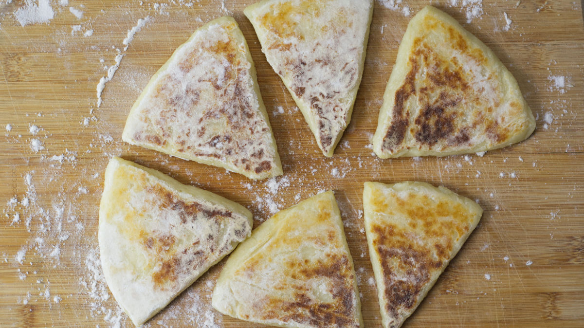 Easy Irish Potato Farls (Potato Bread) Recipe - Prepare and Serve